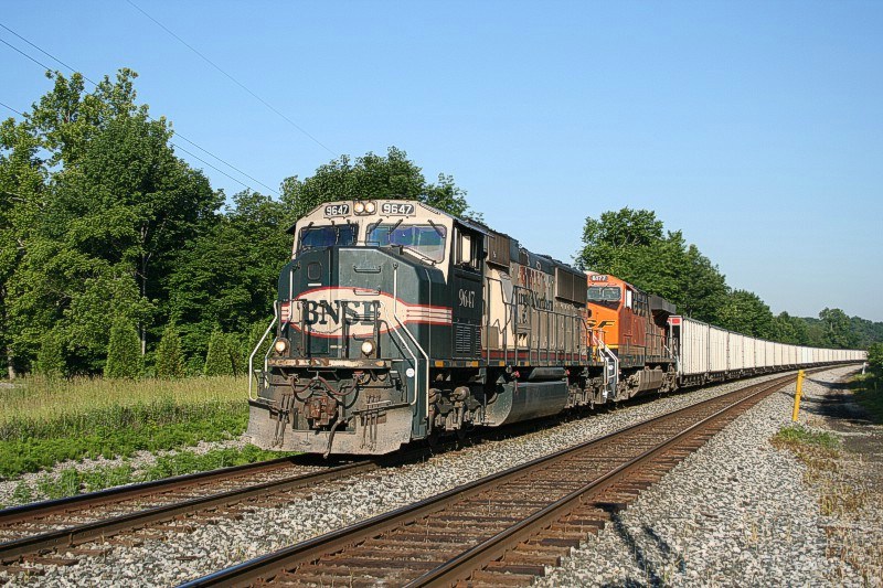 BNSF 9647